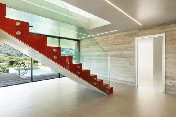 Straight staircases - Bespoke staircase designs & high quality installation