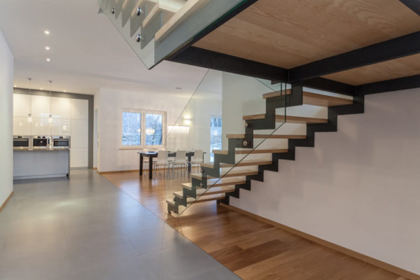 U shaped staircases | London staircase designer | Full installation